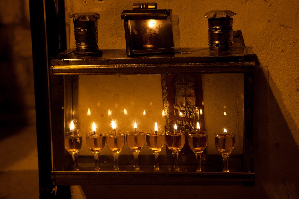 Menorah Lighting in Jerusalem - Make it an Adventure
